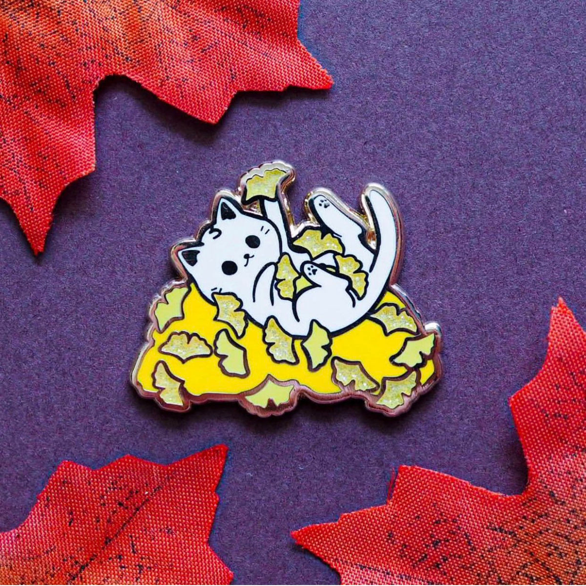 Cat with Ginkgo Leaves Hard Enamel Pin (with Glitter) Friends of Japan ...